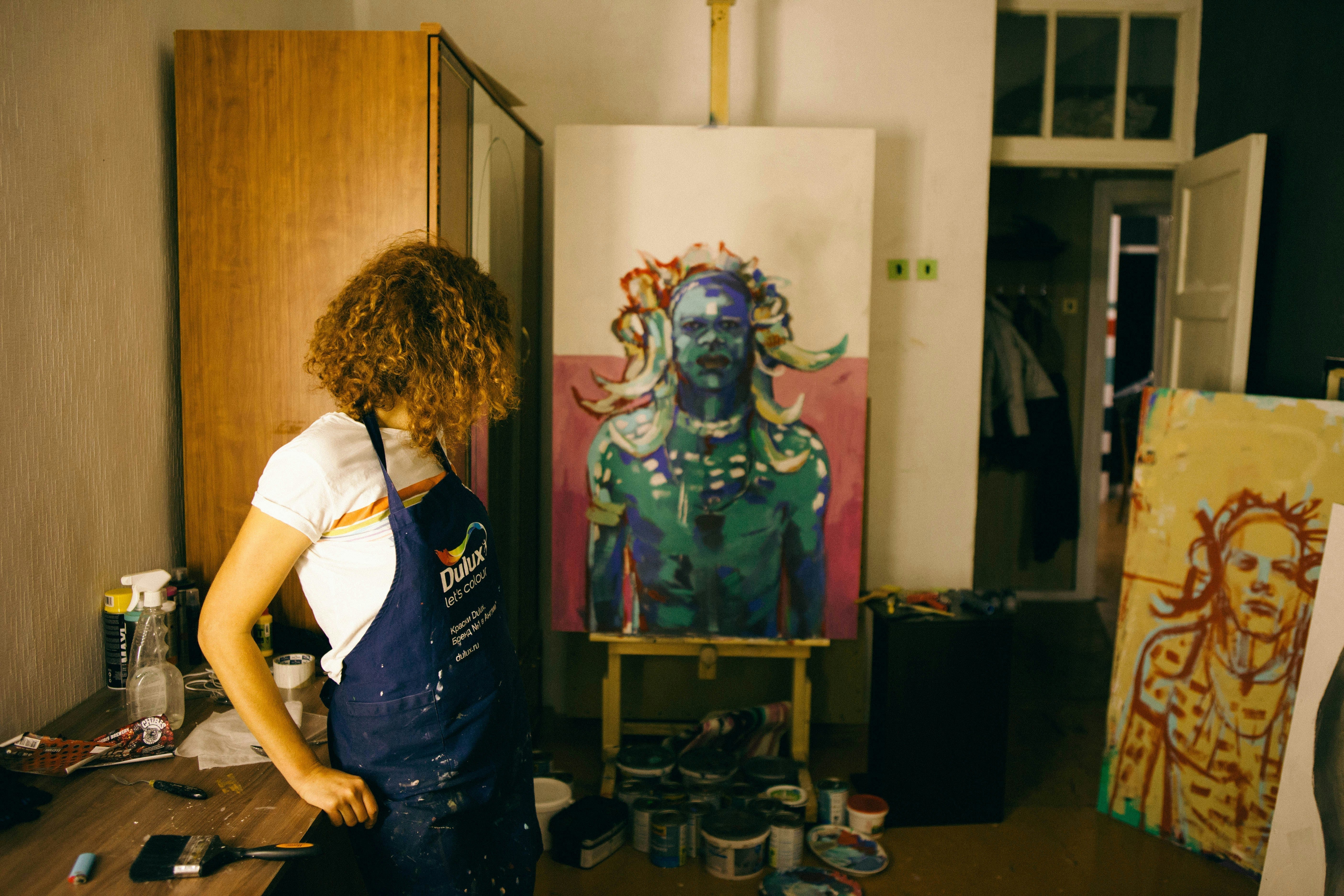 Can You Really Make a Living as an Artist? – Naturalist Gallery of ...